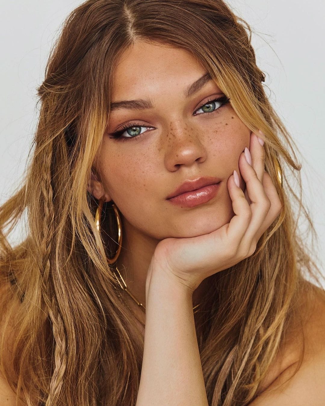 Isabel van Gelder is van Nederlandse bodem en ziet er beeldschoon uit!