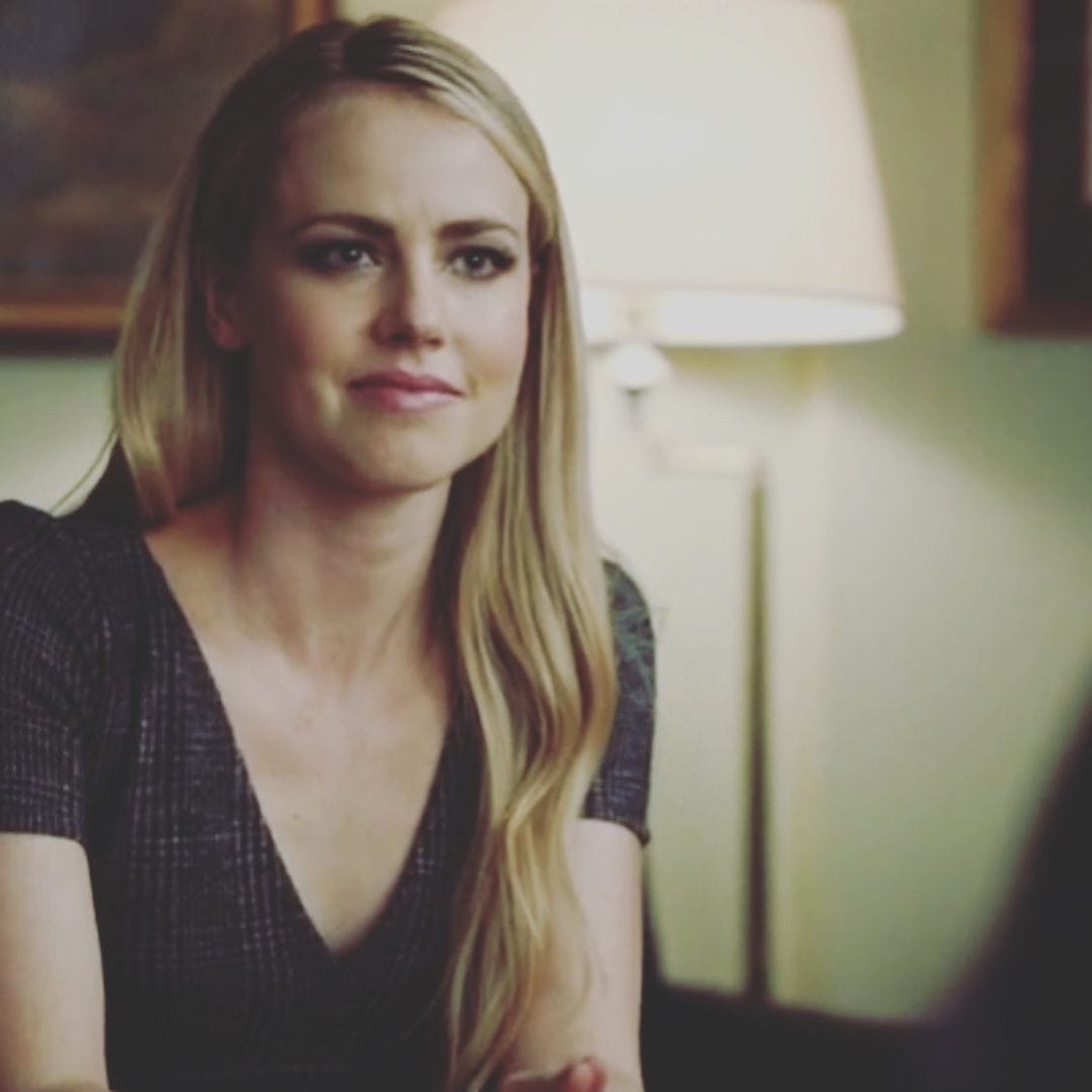 Amanda Schull (Katrina Bennett) is die knappe actrice van Suits!