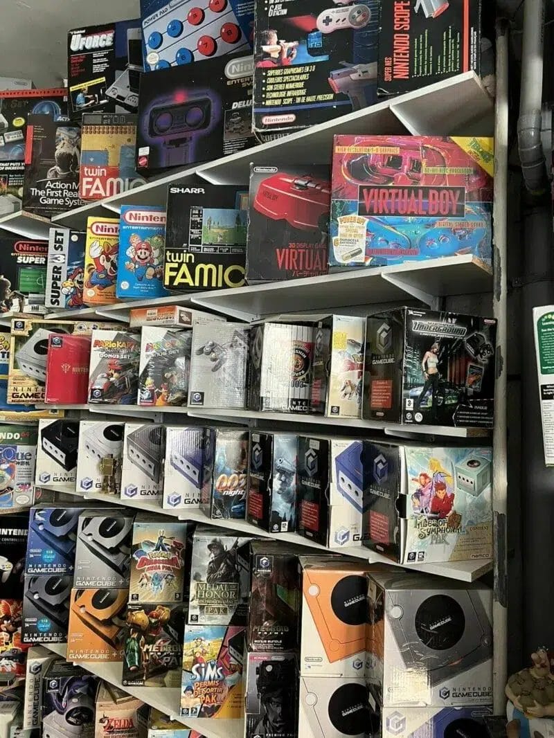 Deze collectie gameconsoles op Ebay is te koop voor €984.000,-!