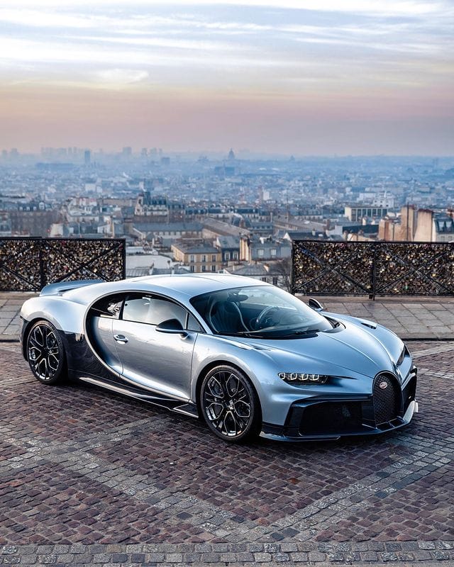 De duurste auto ooit geveild; Bugatti Chiron Profilée! ($10M+)