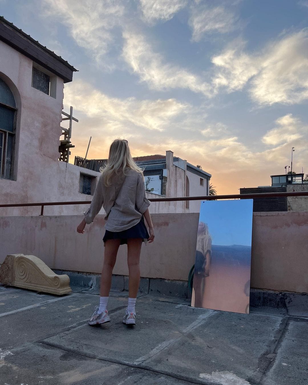 Bella Spark is waarschijnlijk veel te stout voor Instagram!